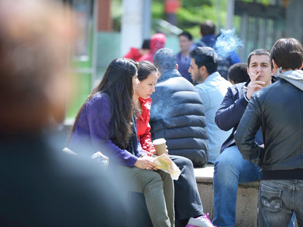 Tackling youth smoking: Targeting places not just groups ...